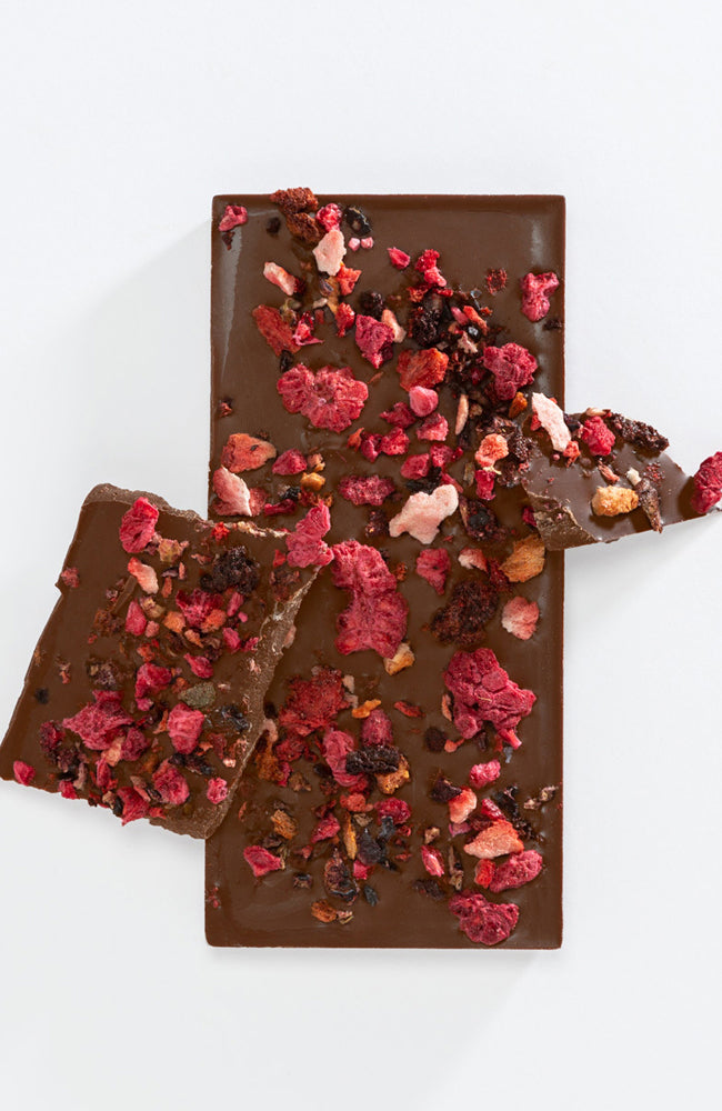 Mixed Berry Milk Chocolate Bar – Core Lifestyle Store